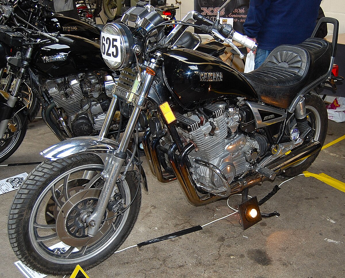Yamaha VMAX – Specs Motorcycles