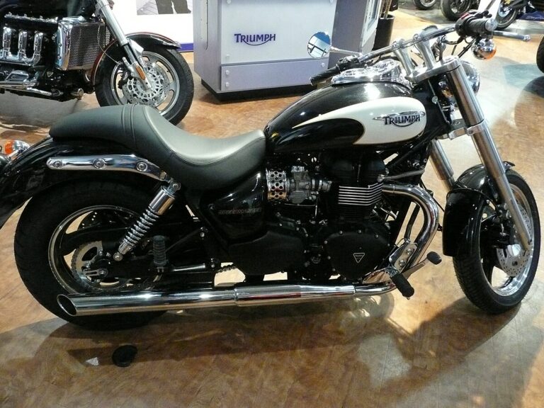 Triumph Daytona 675 – Specs Motorcycles