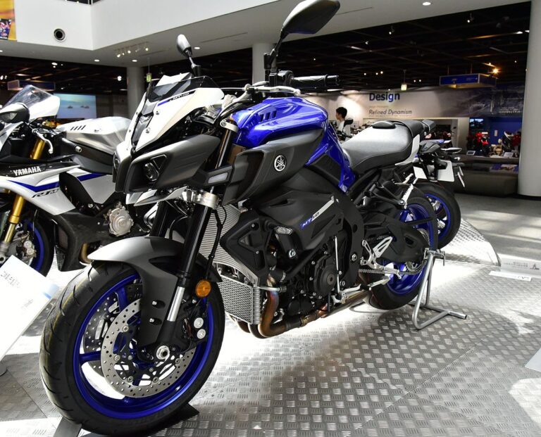Yamaha VMAX – Specs Motorcycles