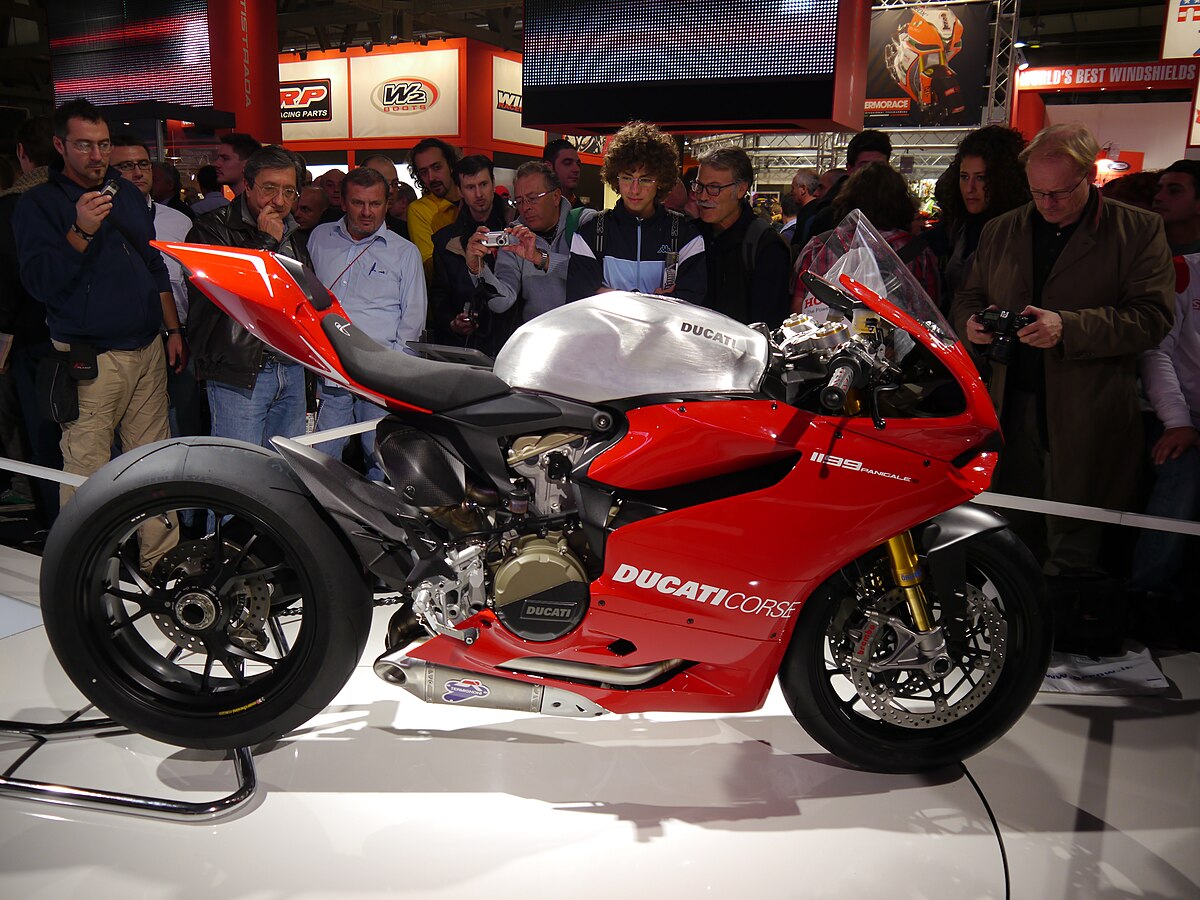 Ducati 916 – Motorcycle Specs & Technical Data