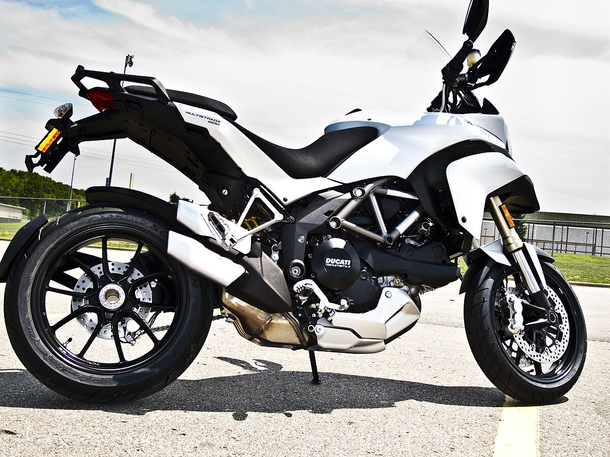 Ducati ST series – Specs Motorcycles